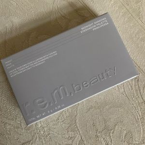 R.E.M. Beauty | Makeup | Rem Beauty Midnight Shadows Eyeshadow Palette ...